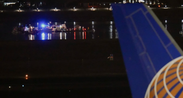 D.C. Plane Crash: Jet Hits Helicopter, Crashes in Potomac